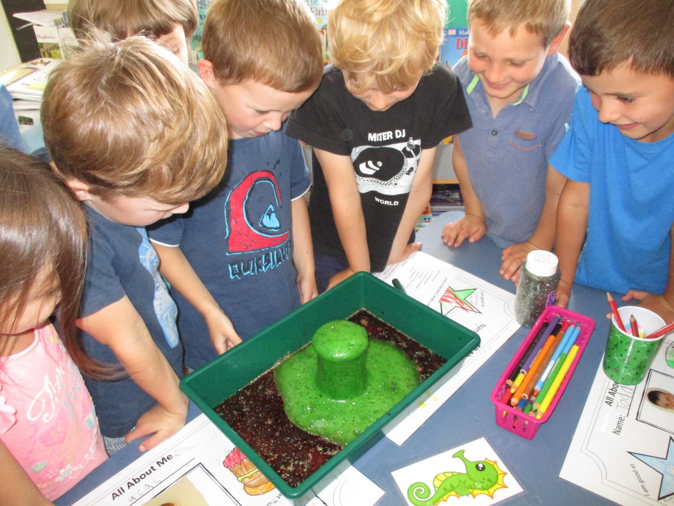 Sparkly Science – Tomarata School